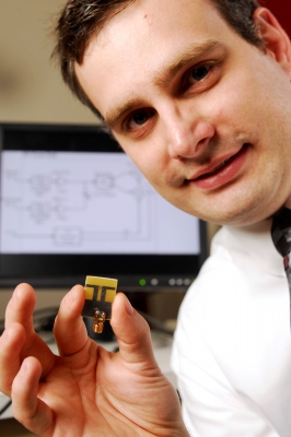 Energy Harvesting Backscatter Sensors at 5.8 GHz | UW Department of ...