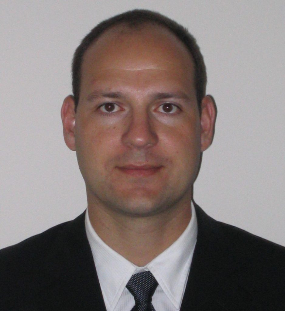 Applications of Machine Learning in the Design of Trusted and Reliable ...