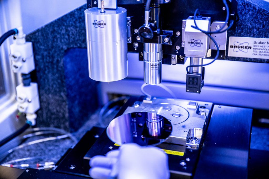 UW nanotechnology infrastructure gets a boost from National Science ...