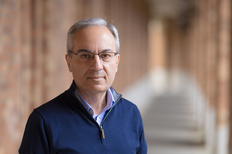 Payman Arabshahi named UW lead at new NSF Center for Soil Technologies ...
