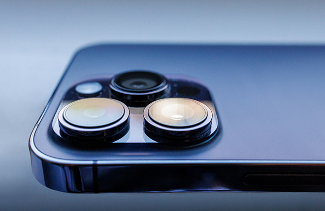 Reimagining optics for smartphone cameras and other devices | UW ...