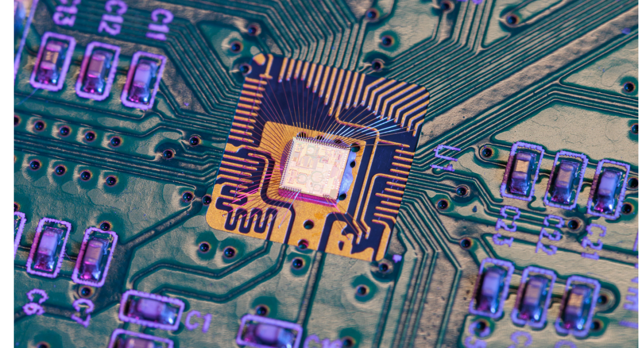 UW Department of Electrical & Computer Engineering